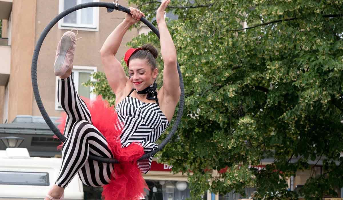 Migrats Circ 2023: A Spectacular Return of Free Circus to Valencia ...